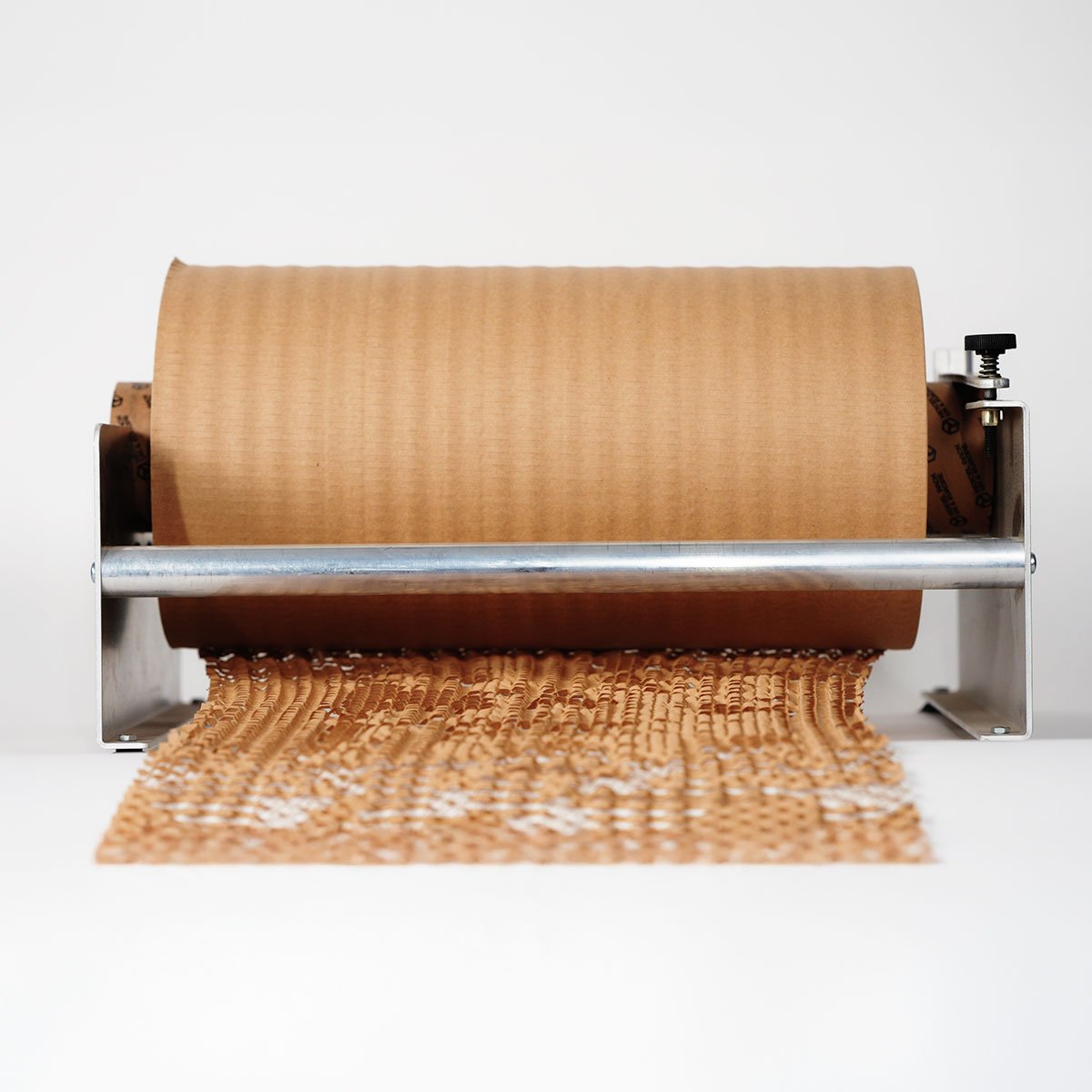 Dispensing Packaging Materials: The Case for Manual Dispensers